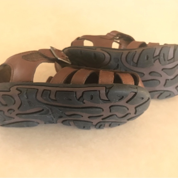 Umi | Shoes | New Umi Big Kids Carsten Leather Sandals Size 3 | Poshmark